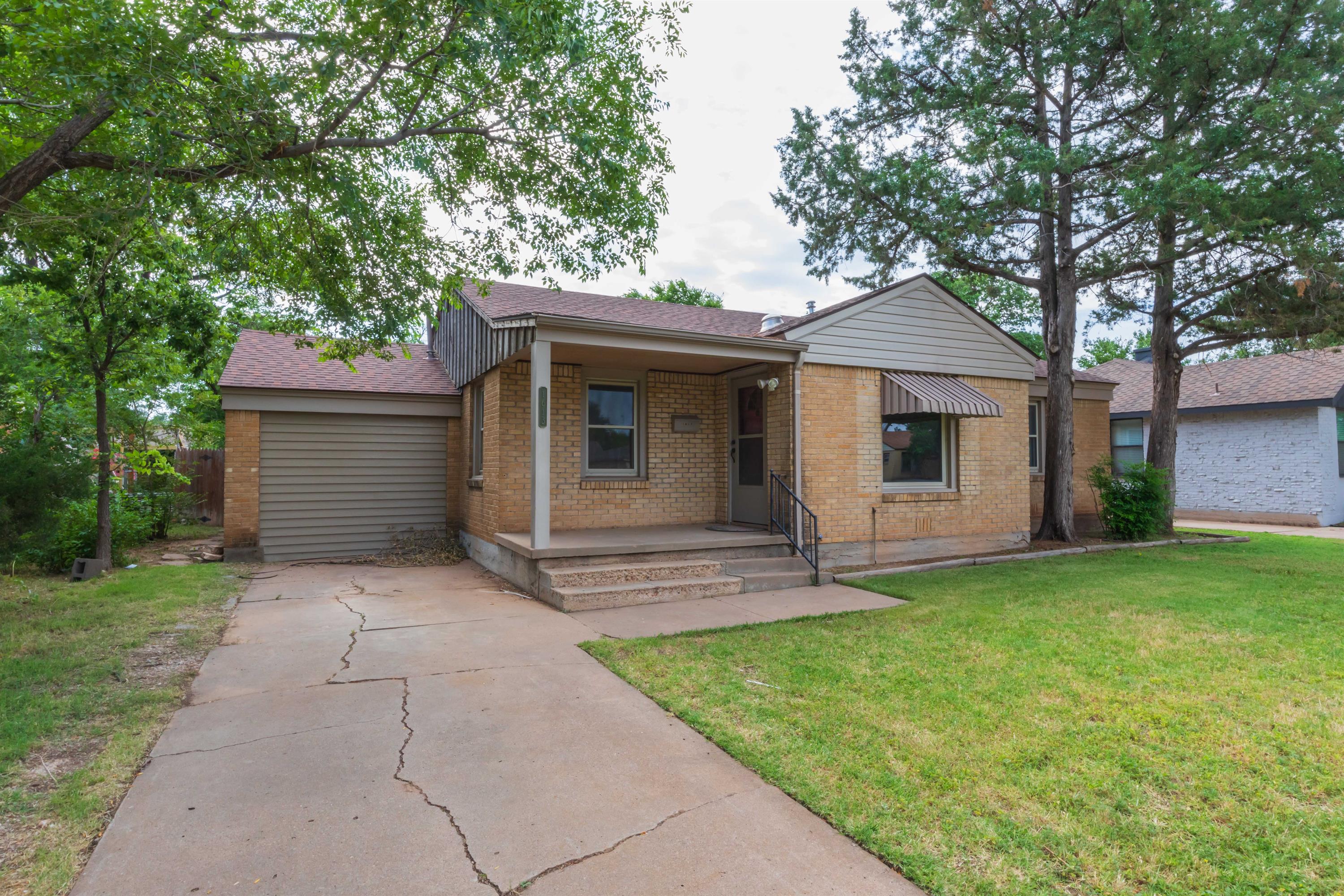 Home [belflowerpropertymanagement.managebuilding.com]